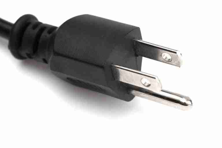 【Los Enchufes En Nueva York: Donde Comprarlos Y Que Necesitas】 — Guia ...